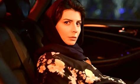 تصویری از لیلا حاتمی و پسرش مانی مصفا در فرش قرمز اختتامیه فستیوال ونیز