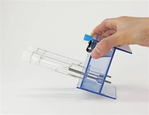 Electrolysis Apparatus With A Closed Design For Added Safety Made By