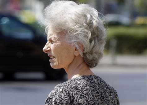 მე ვერ ვხვდებოდი თუ საიდან ჰქონდა ჩემს დედამთილს ამდენი ფული აღმოჩნდა რომ ფულს შვილი აძლევდა