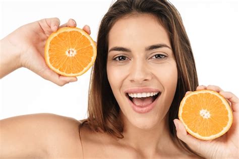 Premium Photo Beauty Portrait Of An Attractive Smiling Young Topless