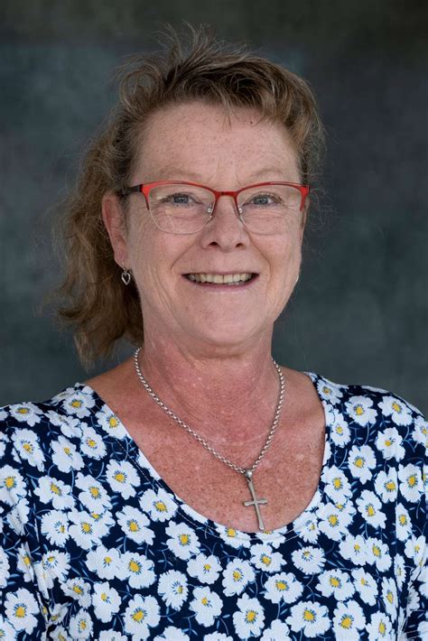 Lene Jensen Administrativ Medarbejder I Kreds Midtjylland Dsr Dk