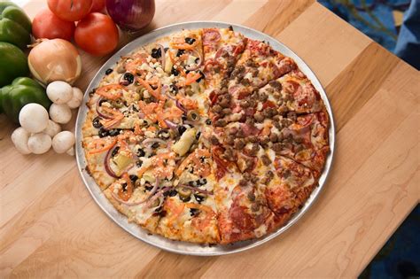 Pietros Pizza Updated May 2026 234 Photos And 297 Reviews 11050 Se