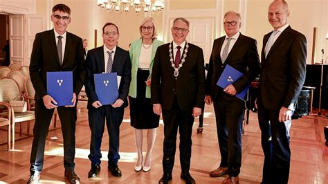 Klinikum Bielefeld Der Carol Nachmann Preis 2023 Geht An Prof Dr