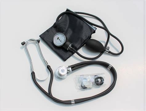 Emi Procuff™ Sphygmomanometer Set Includes Sprague Stethoscope