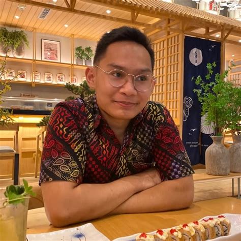 Daniel Putra Tama Simarmata Danielptama • Threads Say More