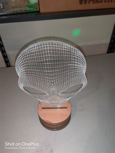 88 Alien Plexiglass Head 85 In Tall Floridas Online Auctions