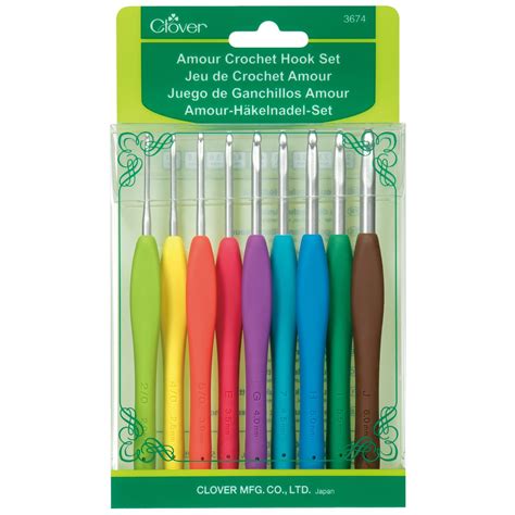 Clover Amour Crochet Hook Set 3674