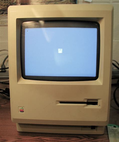Vintage Computer Photos Subject Apple Macintosh