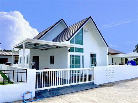 🏘️ หลังเดียวเท่านั้น‼️ บ้านสร้างใหม่ สไตล์ Minimal โทนสีขาว ตัวบ้านปลอดโปร่ง เพดานสูง เย็นสบาย