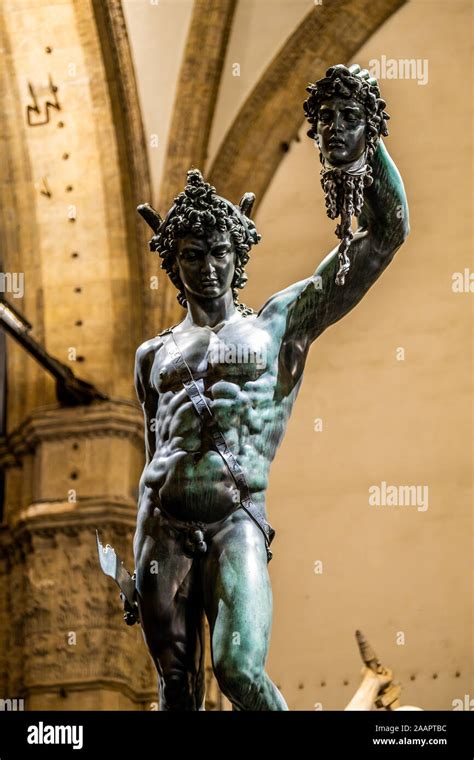 Medusa Head Perseus