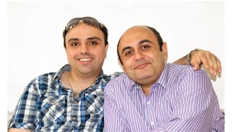 با برادرعزیزم، دکتر نوید قنادان مدیر بازاریابی سامسونگ