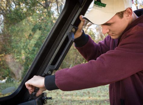 Polaris Ranger Crew Xp 1000 Fixed Windshield By Fortress 410209