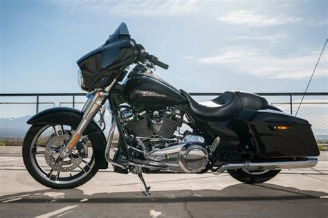 Harley Davidson Touring Street Glide Prezzo Scheda Tecnica E Foto