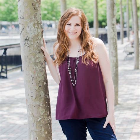 BiografÍa De La Autora Elizabeth Eulberg Y Sus Libros