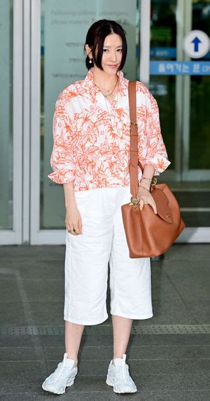 사진 이영애옅은 미소 Osen