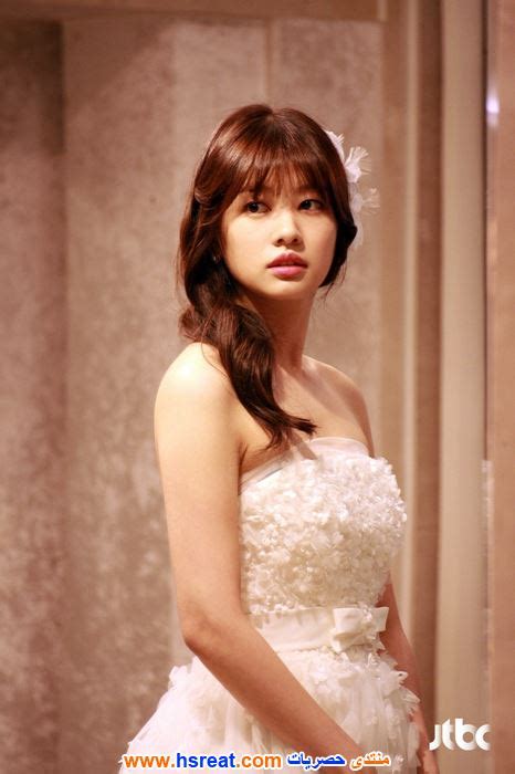 صور و معلومات عن جونغ سو مين كانغ جينا بطلة مسلسل الرجل الكبير