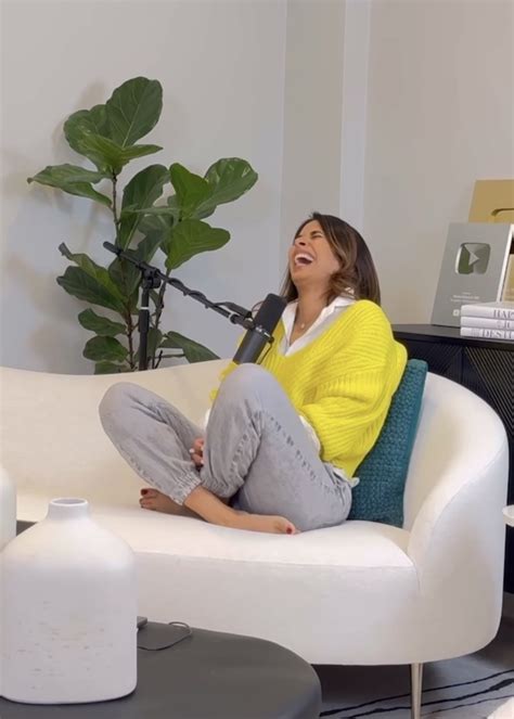 Sheena Melwanis Feet