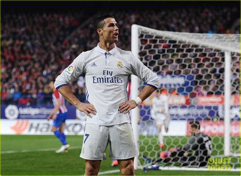 Cristiano Ronaldo Leaving Real Madrid Signs With Italys Juventus