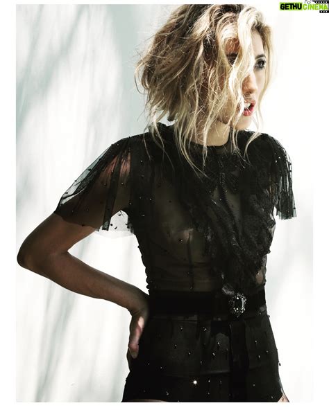 Dichen Lachman Gethu Cinema