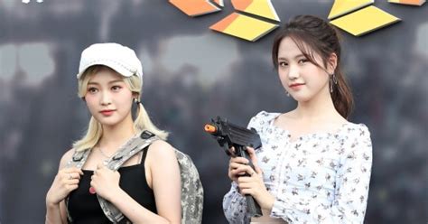 포토 미소 수민 귀엽게 적진으로~