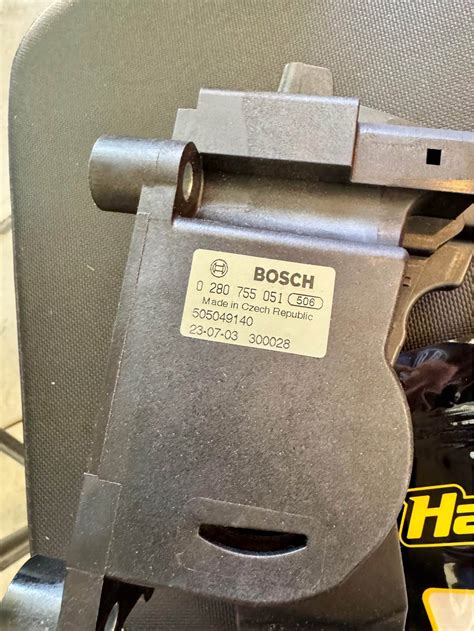New Haltechbosch Drive By Wire Dbw Accelerator Pedal And Plug Kit