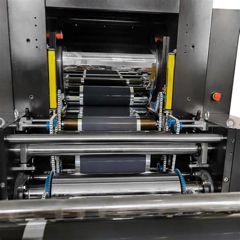 Three Phase Battery Production Equipment Electrode Hydraulic Calendaring Machine