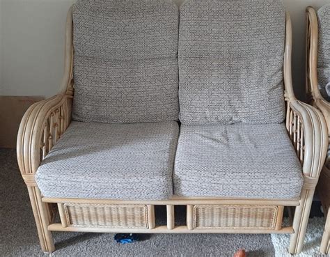 Conservatory Furniture Sofa Sofalistic The Sofa Marketplace Buy And Sell Preloved Sofas