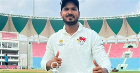 Meet Juned Khan Autorickshaw Driver Turned Pacer