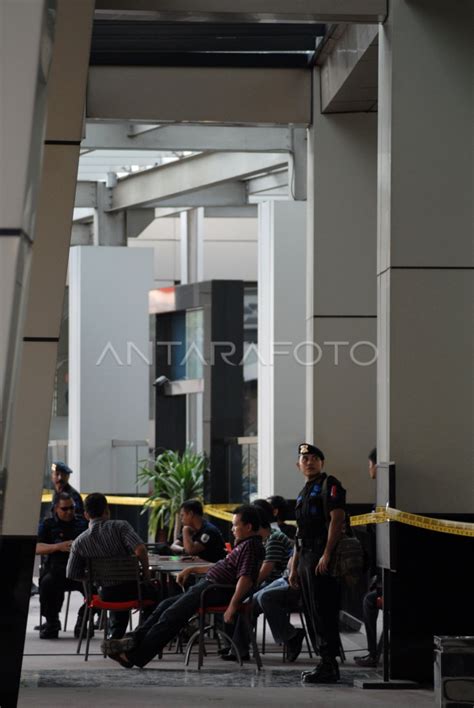 Istirahat Antara Foto