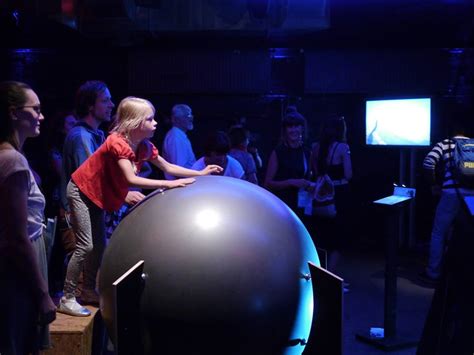 Sisyfox Shake That Button