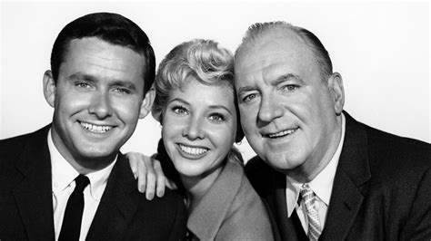 Roger Perry Dead Star Trek The Munsters And The Facts Of Life Actor Was 85