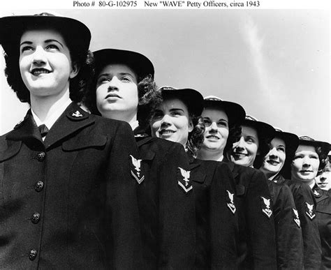 Women And The Us Navy Wwii Era Waves Training