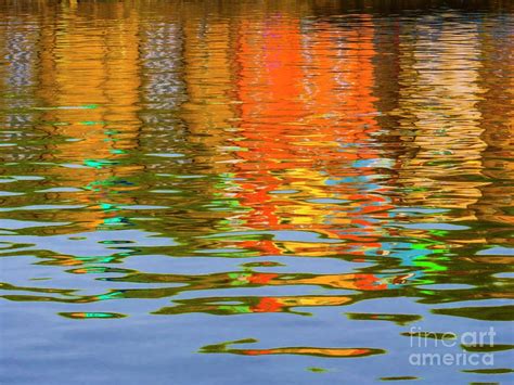 Reflections In Water By Science Photo Library