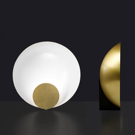 Oluce Siro Led Tafellamp Dimbaar Ø 34 Cm Goud Lampen24 Nl
