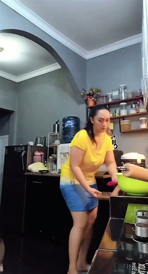 Tante Montok Live Masak Eporner