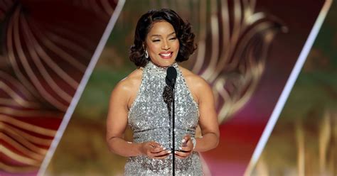 Golden Globes 2023 Angela Bassett Honors Chadwick Boseman