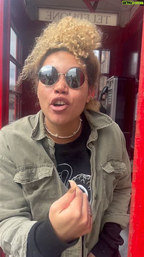 Ruby Barker Instagram Callback Mindcharity Wellbeinginthearts Sagawards Callback Gethu