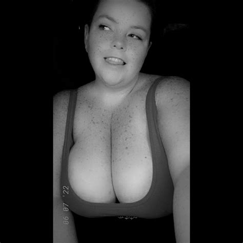 Hunny 🖤🤍 Myself Bodypositive Selfie Bodypositivity Fullfigured