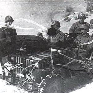 0077 | A Military Photo & Video Website