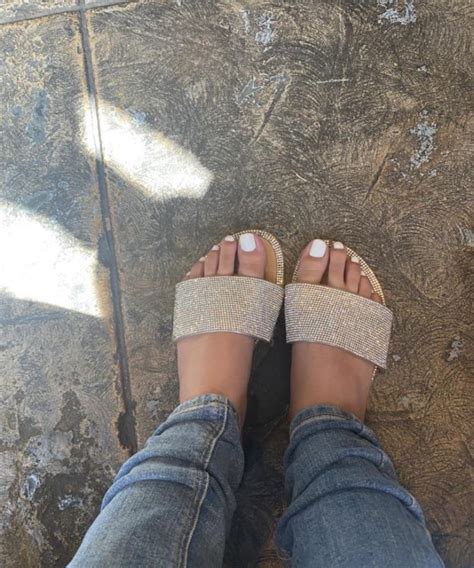 Good Afternoon 🙈😜 R Asianfeet