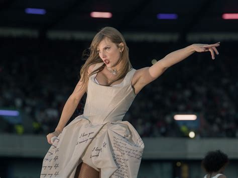 𓂃· ⋆ 𝚃𝚊𝚢𝚕𝚘𝚛 ⋆ ·𓂃 Taylor Swift Style Photos Of Taylor Swift Long