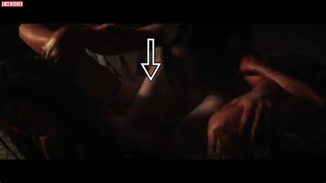 Naked Valentina Bell In Romulus