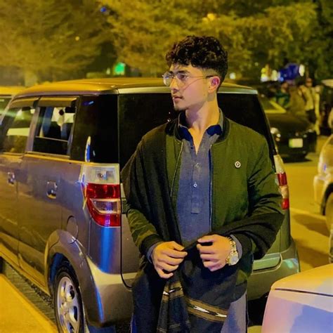 Saimkhan Heyyysaim • Instagram Photos And Videos