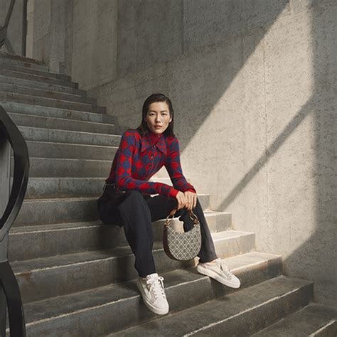 刘雯正式出任 Tory Burch 品牌代言人