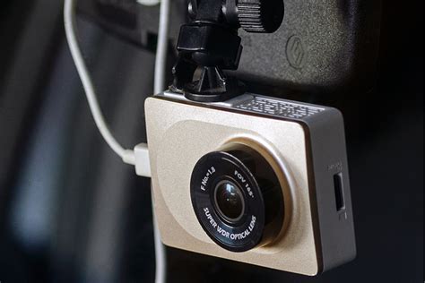 Обзор (Xiaomi) Yi Smart Dash Camera: умный народный видеорегистратор