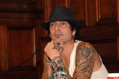 Tommy Lee Motley Crue Tattoos