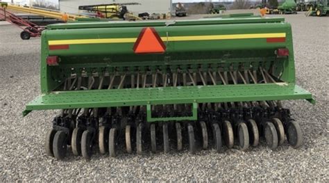Механическая сеялка John Deere 455 Джон Дир 455