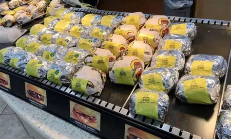 All The Best Things To Buy At Buc Ees The Complete Guide