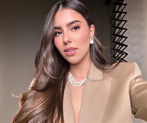 Íris Barreto Iris Barretto • Instagram Photos And Videos