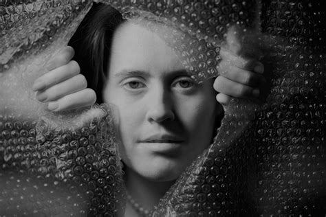 Durchblick Foto And Bild Erwachsene Menschen Portrait Portrait Frauen Bilder Auf Fotocommunity